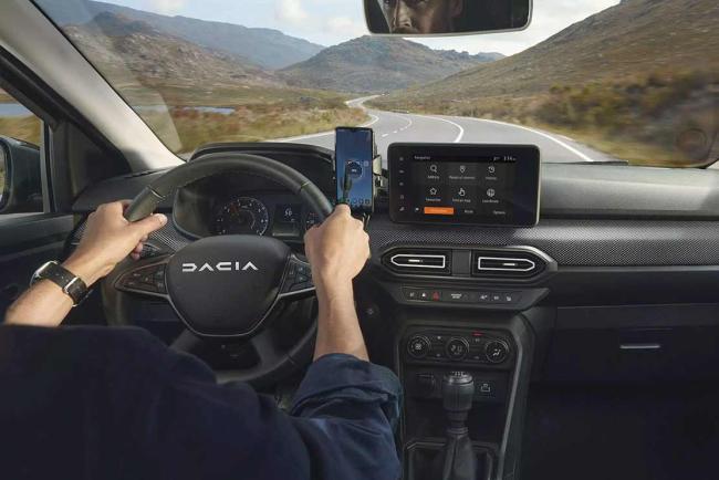 Fiche technique Dacia Jogger HYBRID 140 2023 Fiche technique Dacia Jogger HYBRID 140 2023